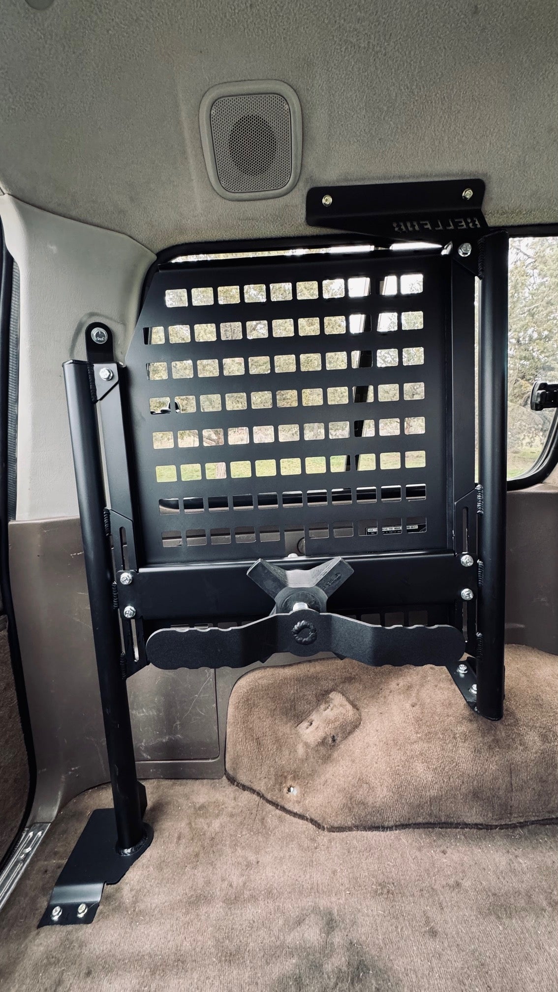 Land Cruiser 80 Series Interior Tire Carrier V2 | Bell Fab